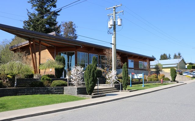 Public Safety Town Of Ladysmith 3187